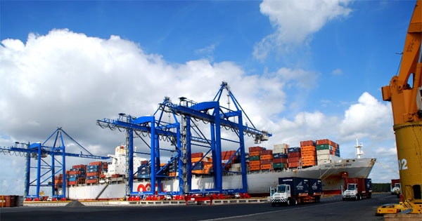 Cai Mep - Thi Vai: A sign of being an international transshipment port