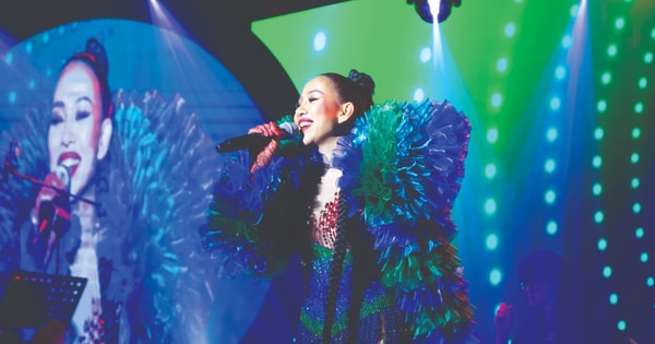 Singer Thao Trang "Son, I love you"