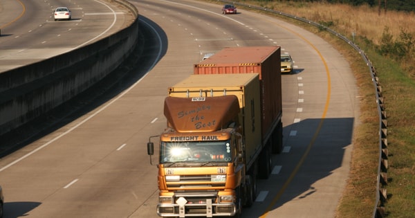 Đối thoại giữa Jeff Berman và Doug Waggoner CEO Echo Global Logistics ...