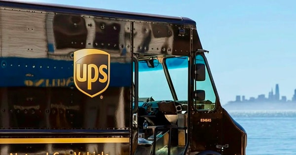 UPS, FedEx và DHL được xếp hạng là những thương hiệu logistics có giá ...